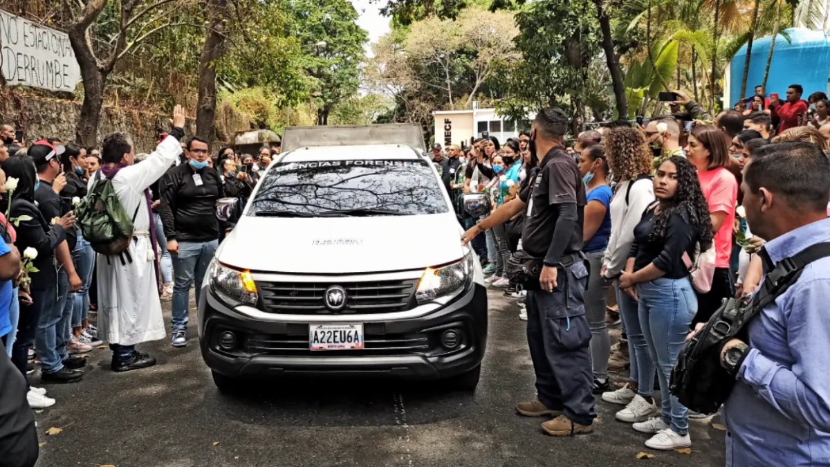 Cinco patólogos participaron en autopsia de trabajadora del Senamecf ...